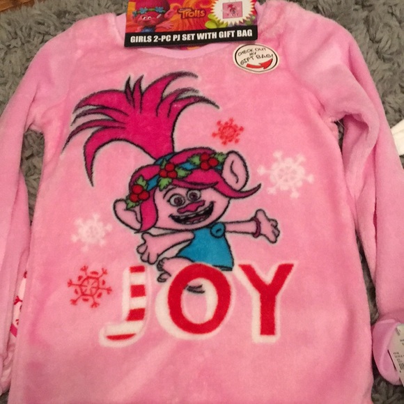dreamworks trolls | Pajamas | Trolls Pink Joy Holiday Pajama Set | Poshmark